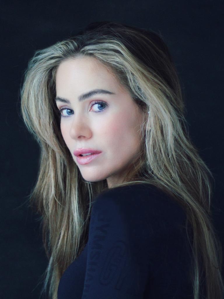 Roxanne McKee - InterTalent